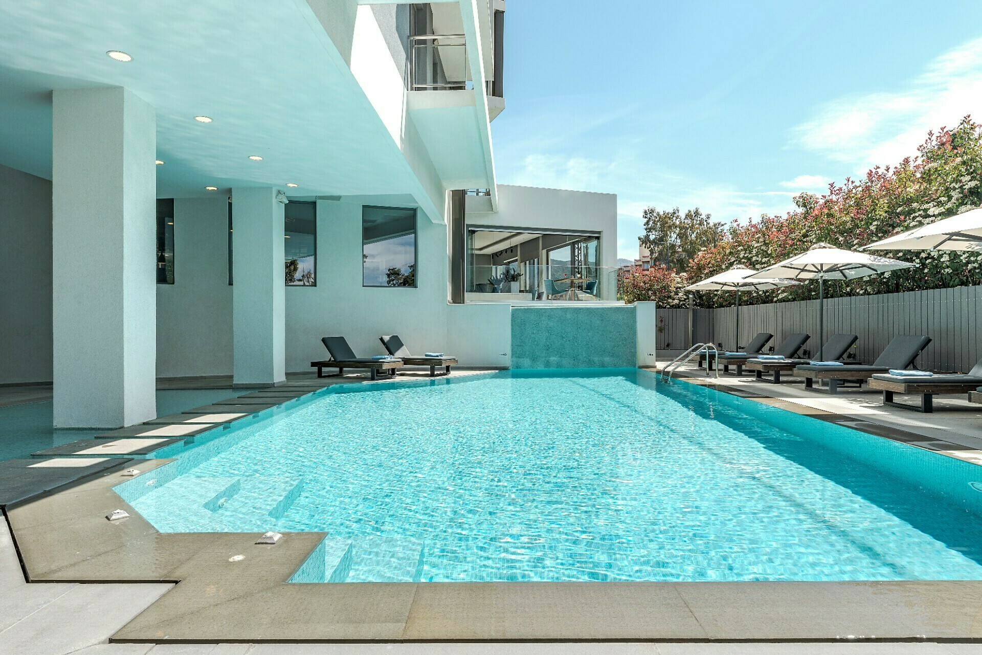 Glyfada Riviera Hotel - Your 5 Star Luxury In Athens